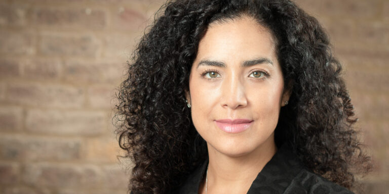 Headshots - Michelle Richards